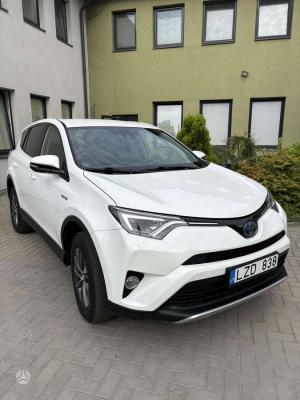 Balts Toyota RAV4 2016 Marijampole, ar dzinēja tilpumu 2.49 L un nobraukumu 247 tūkst. km par 15500 €, foto 15 vietnē AUTOMOTO.COM.LV