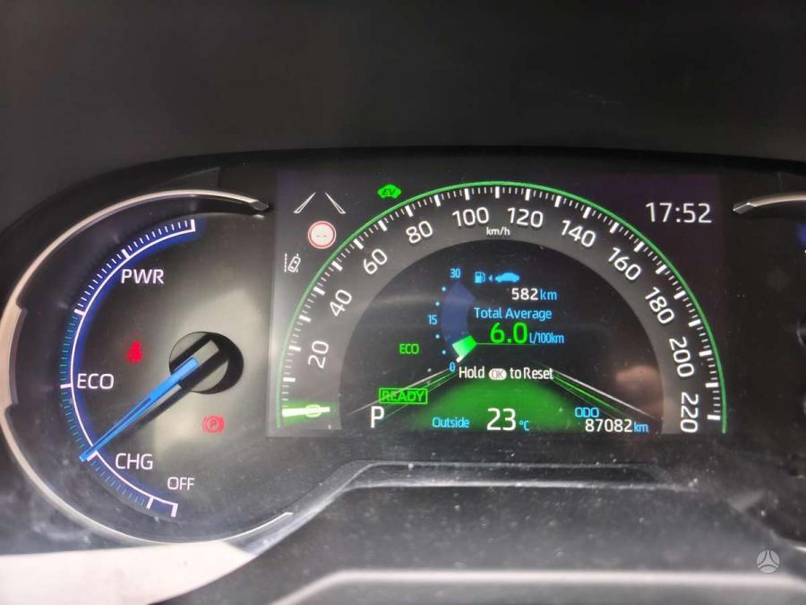 Balts Toyota RAV4 2022 Ukmergė, ar dzinēja tilpumu 2.50 L un nobraukumu 87 tūkst. km par 27200 €, foto 9 vietnē AUTOMOTO.COM.LV