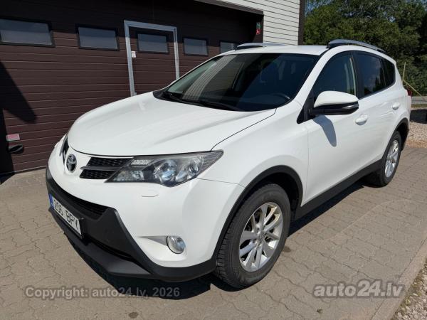 Balts Toyota RAV4 2014 Veru, ar dzinēja tilpumu 2.00 L un nobraukumu 256 tūkst. km par 8500 €, foto 1 vietnē AUTOMOTO.COM.LV