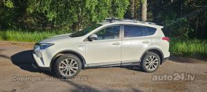 White Toyota RAV4 2016 in Tallinn, with an engine capacity of 2.50 L and mileage of 178 thousand km for 16000 €, photo  on AUTOMOTO.COM.LV