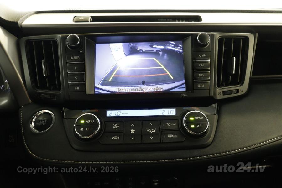 Balts Toyota RAV4 2018 Tallina, ar dzinēja tilpumu 1.99 L un nobraukumu 84 tūkst. km par 19400 €, foto 15 vietnē AUTOMOTO.COM.LV