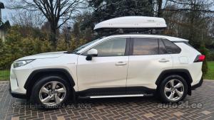 White Toyota RAV4 2019 in Tartu, with an engine capacity of 2.50 L and mileage of 170 thousand km for 19500 €, photo  on AUTOMOTO.COM.LV