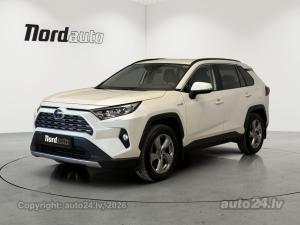 Balts Toyota RAV4 2019 Tallina, ar dzinēja tilpumu 2.50 L un nobraukumu 149 tūkst. km par 23500 €, foto  vietnē AUTOMOTO.COM.LV