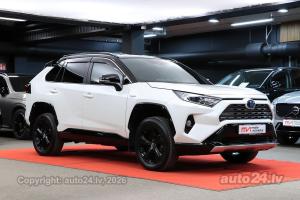 Белый Тойота РАВ 4 2019 в Таллин, объемом двигателя 2.50 л и пробегом 87 тыс. км за 27500 €, фото  на AUTOMOTO.COM.LV
