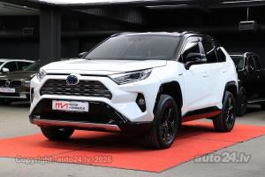 Balts Toyota RAV4 2019 Tallina, ar dzinēja tilpumu 2.50 L un nobraukumu 87 tūkst. km par 27500 €, foto 4 vietnē AUTOMOTO.COM.LV