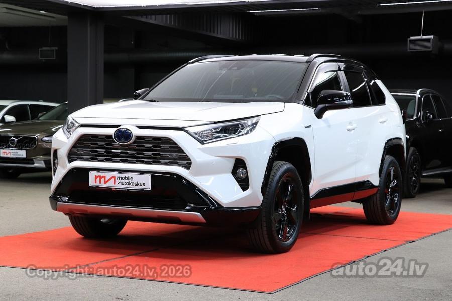 Balts Toyota RAV4 2019 Tallina, ar dzinēja tilpumu 2.50 L un nobraukumu 87 tūkst. km par 27500 €, foto 4 vietnē AUTOMOTO.COM.LV