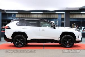Balts Toyota RAV4 2019 Tallina, ar dzinēja tilpumu 2.50 L un nobraukumu 87 tūkst. km par 27500 €, foto 6 vietnē AUTOMOTO.COM.LV