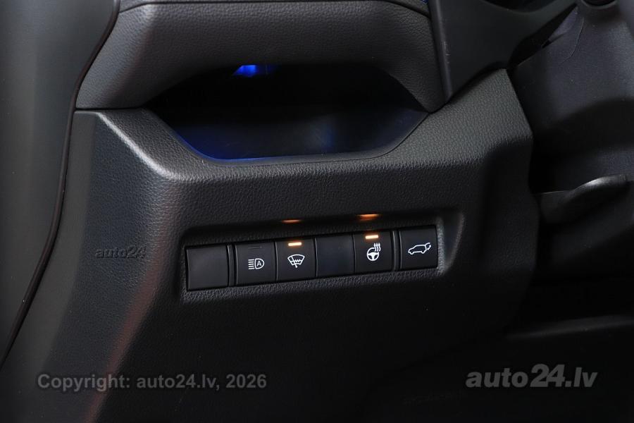 Balts Toyota RAV4 2019 Tallina, ar dzinēja tilpumu 2.50 L un nobraukumu 87 tūkst. km par 27500 €, foto 10 vietnē AUTOMOTO.COM.LV
