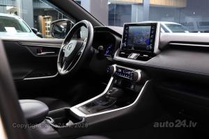 Balts Toyota RAV4 2019 Tallina, ar dzinēja tilpumu 2.50 L un nobraukumu 87 tūkst. km par 27500 €, foto 11 vietnē AUTOMOTO.COM.LV