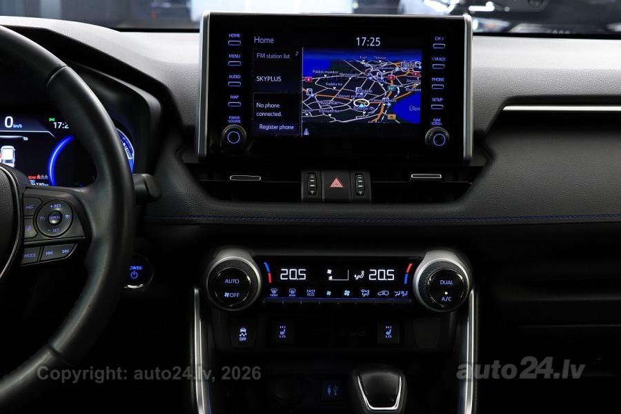 Balts Toyota RAV4 2019 Tallina, ar dzinēja tilpumu 2.50 L un nobraukumu 87 tūkst. km par 27500 €, foto 14 vietnē AUTOMOTO.COM.LV