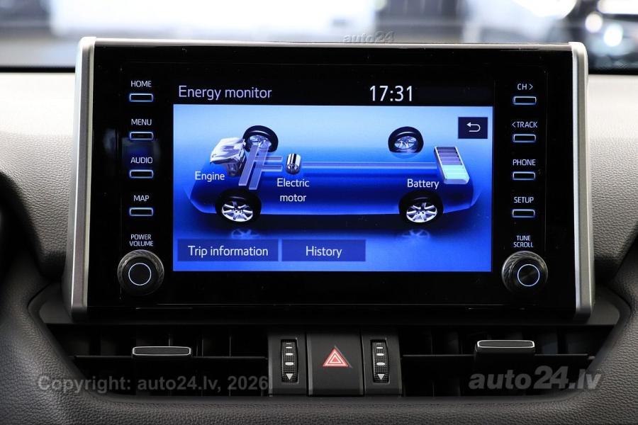 Balts Toyota RAV4 2019 Tallina, ar dzinēja tilpumu 2.50 L un nobraukumu 87 tūkst. km par 27500 €, foto 16 vietnē AUTOMOTO.COM.LV