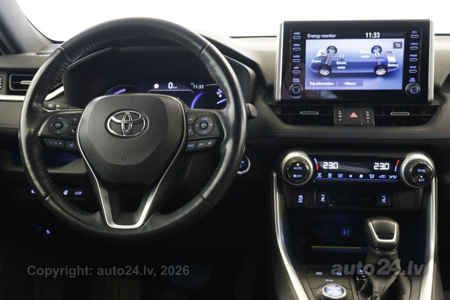 Balts Toyota RAV4 2019 Tallina, ar dzinēja tilpumu 2.49 L un nobraukumu 95 tūkst. km par 26500 €, foto 10 vietnē AUTOMOTO.COM.LV