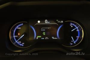 Balts Toyota RAV4 2019 Tallina, ar dzinēja tilpumu 2.49 L un nobraukumu 95 tūkst. km par 26500 €, foto 14 vietnē AUTOMOTO.COM.LV