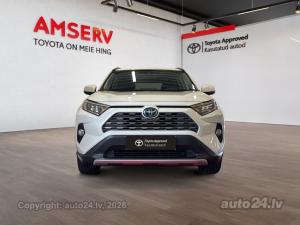 Белый Тойота РАВ 4 2019 в Тарту, объемом двигателя 2.50 л и пробегом 123 тыс. км за 24290 €, фото 6 на AUTOMOTO.COM.LV