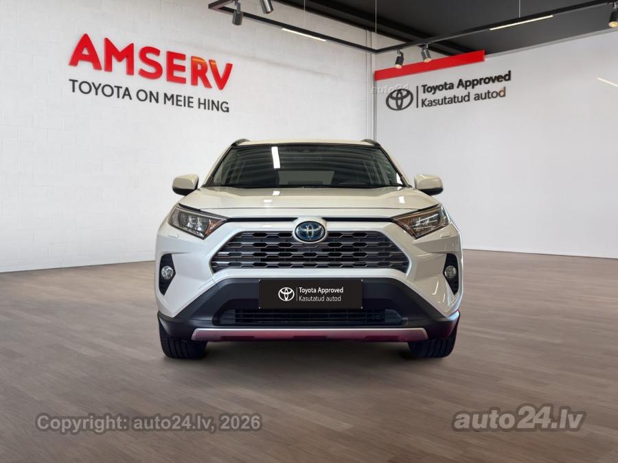 Белый Тойота РАВ 4 2019 в Тарту, объемом двигателя 2.50 л и пробегом 123 тыс. км за 24290 €, фото 6 на AUTOMOTO.COM.LV