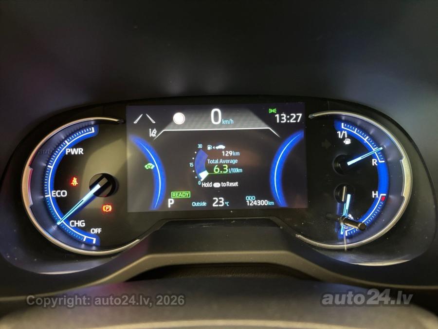 Белый Тойота РАВ 4 2019 в Тарту, объемом двигателя 2.50 л и пробегом 123 тыс. км за 24290 €, фото 14 на AUTOMOTO.COM.LV