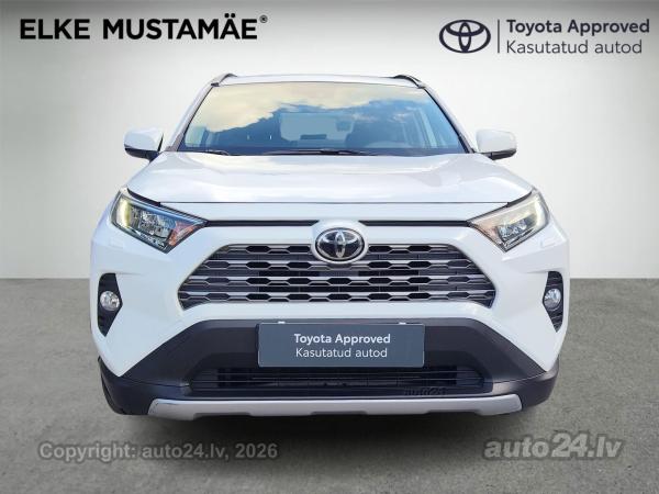 White Toyota RAV4 2019 in Tallinn, with an engine capacity of 1.99 L and mileage of 123 thousand km for 23495 €, photo 6 on AUTOMOTO.COM.LV
