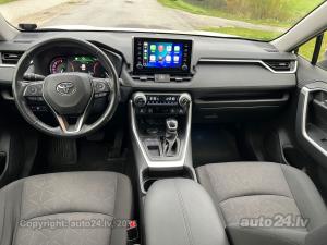 Balts Toyota RAV4 2019 Tallina, ar dzinēja tilpumu 2.00 L un nobraukumu 90 tūkst. km par 22800 €, foto 10 vietnē AUTOMOTO.COM.LV