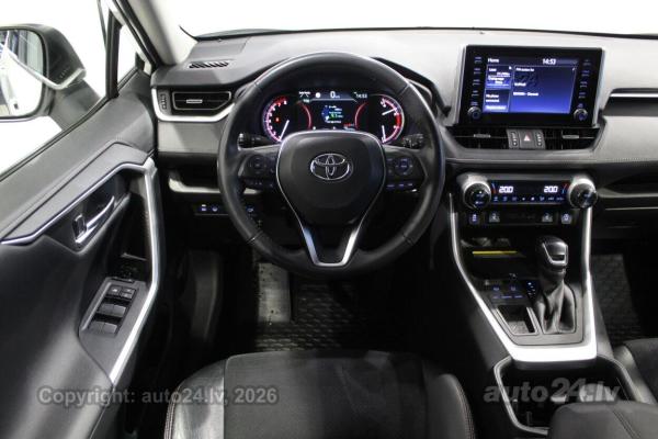 Balts Toyota RAV4 2020 Tallina, ar dzinēja tilpumu 2.00 L un nobraukumu 86 tūkst. km par 22990 €, foto 9 vietnē AUTOMOTO.COM.LV