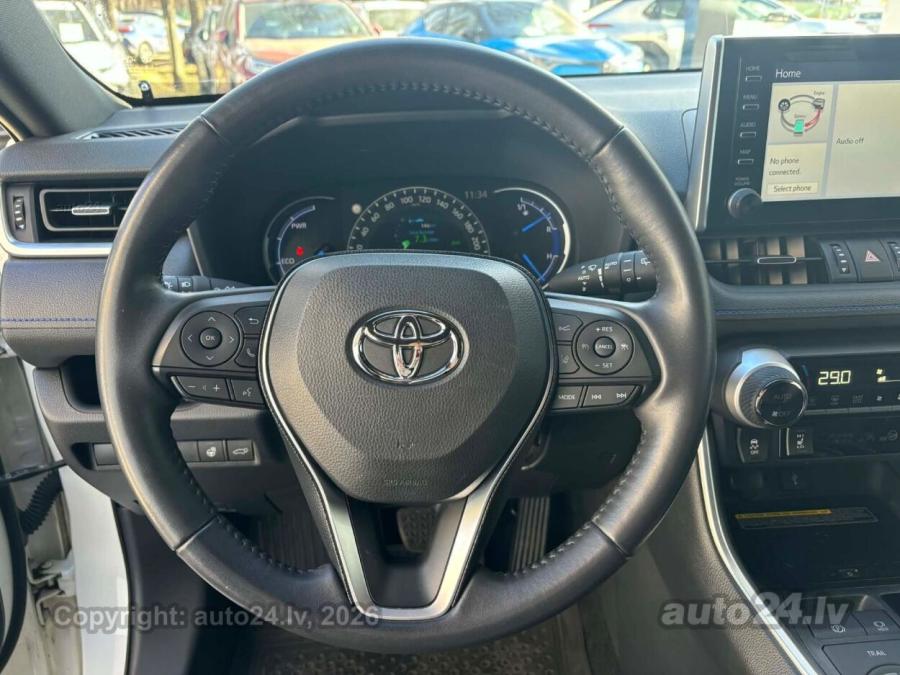 Balts Toyota RAV4 2020 Tallina, ar dzinēja tilpumu 2.49 L un nobraukumu 107 tūkst. km par 30995 €, foto 12 vietnē AUTOMOTO.COM.LV