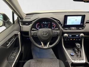 Balts Toyota RAV4 2020 Tartu, ar dzinēja tilpumu 2.00 L un nobraukumu 159 tūkst. km par 22290 €, foto 10 vietnē AUTOMOTO.COM.LV