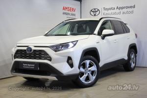 Balts Toyota RAV4 2021 Tallina, ar dzinēja tilpumu 2.50 L un nobraukumu 101 tūkst. km par 34990 €, foto  vietnē AUTOMOTO.COM.LV