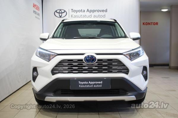 Balts Toyota RAV4 2021 Tallina, ar dzinēja tilpumu 2.50 L un nobraukumu 101 tūkst. km par 34990 €, foto 5 vietnē AUTOMOTO.COM.LV