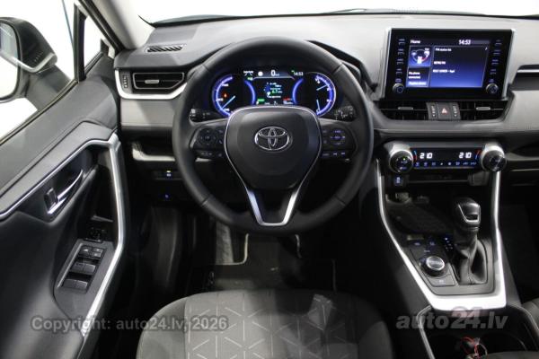 Balts Toyota RAV4 2021 Tallina, ar dzinēja tilpumu 2.50 L un nobraukumu 101 tūkst. km par 34990 €, foto 9 vietnē AUTOMOTO.COM.LV