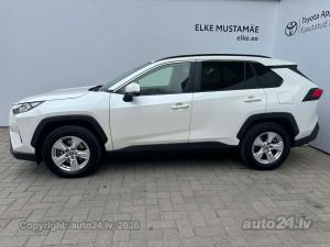 Balts Toyota RAV4 2021 Tallina, ar dzinēja tilpumu 1.99 L un nobraukumu 16 tūkst. km par 24995 €, foto 4 vietnē AUTOMOTO.COM.LV