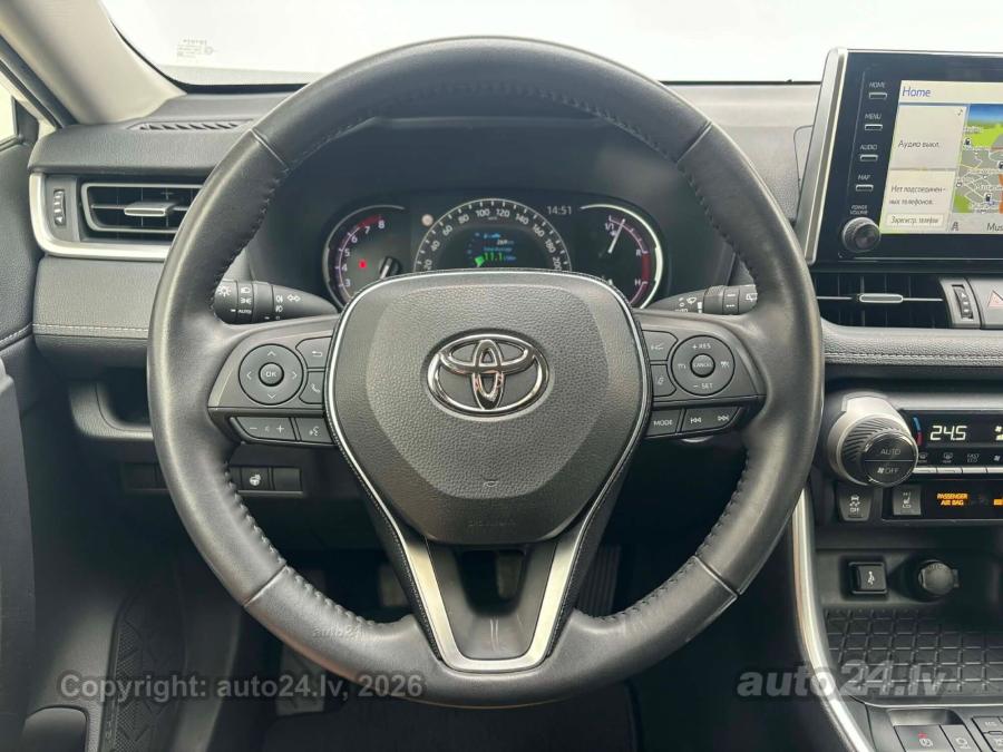 Balts Toyota RAV4 2021 Tallina, ar dzinēja tilpumu 1.99 L un nobraukumu 16 tūkst. km par 24995 €, foto 12 vietnē AUTOMOTO.COM.LV