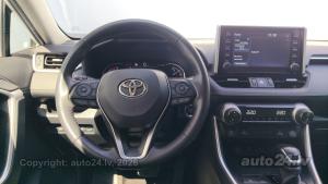 Balts Toyota RAV4 2021 Tallina, ar dzinēja tilpumu 1.99 L un nobraukumu 63 tūkst. km par 25895 €, foto 10 vietnē AUTOMOTO.COM.LV