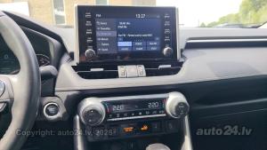 Balts Toyota RAV4 2021 Tallina, ar dzinēja tilpumu 1.99 L un nobraukumu 63 tūkst. km par 25895 €, foto 17 vietnē AUTOMOTO.COM.LV