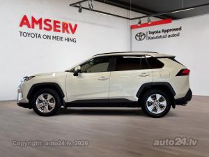 Balts Toyota RAV4 2021 Tartu, ar dzinēja tilpumu 2.00 L un nobraukumu 77 tūkst. km par 22990 €, foto 4 vietnē AUTOMOTO.COM.LV