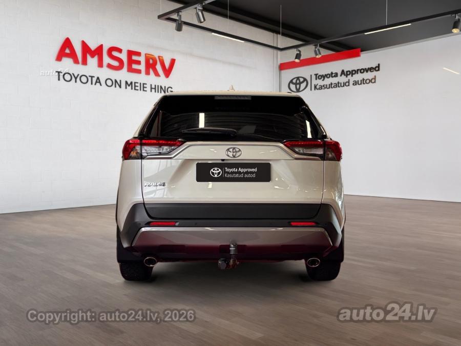 Balts Toyota RAV4 2021 Tartu, ar dzinēja tilpumu 2.00 L un nobraukumu 77 tūkst. km par 22990 €, foto 5 vietnē AUTOMOTO.COM.LV