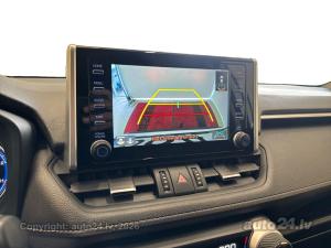 Белый Тойота РАВ 4 2021 в Тарту, объемом двигателя 2.50 л и пробегом 131 тыс. км за 23990 €, фото 15 на AUTOMOTO.COM.LV