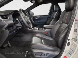 Balts Toyota RAV4 2021 Tallina, ar dzinēja tilpumu 2.50 L un nobraukumu 82 tūkst. km par 38990 €, foto 12 vietnē AUTOMOTO.COM.LV
