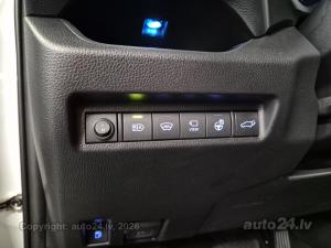 Balts Toyota RAV4 2021 Tallina, ar dzinēja tilpumu 2.50 L un nobraukumu 82 tūkst. km par 38990 €, foto 22 vietnē AUTOMOTO.COM.LV