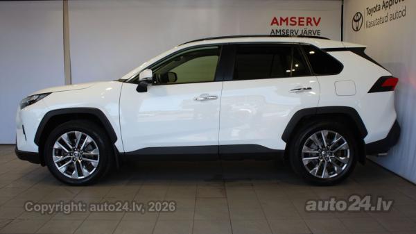 Balts Toyota RAV4 2022 Tallina, ar dzinēja tilpumu 2.50 L un nobraukumu 79 tūkst. km par 35990 €, foto 3 vietnē AUTOMOTO.COM.LV