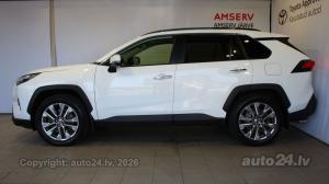 Balts Toyota RAV4 2022 Tallina, ar dzinēja tilpumu 2.50 L un nobraukumu 79 tūkst. km par 35990 €, foto 4 vietnē AUTOMOTO.COM.LV