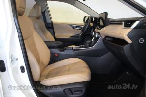 Balts Toyota RAV4 2022 Tallina, ar dzinēja tilpumu 2.50 L un nobraukumu 79 tūkst. km par 35990 €, foto 7 vietnē AUTOMOTO.COM.LV