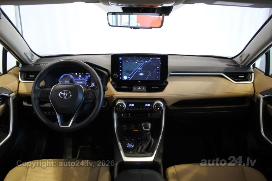 Balts Toyota RAV4 2022 Tallina, ar dzinēja tilpumu 2.50 L un nobraukumu 79 tūkst. km par 35990 €, foto 9 vietnē AUTOMOTO.COM.LV