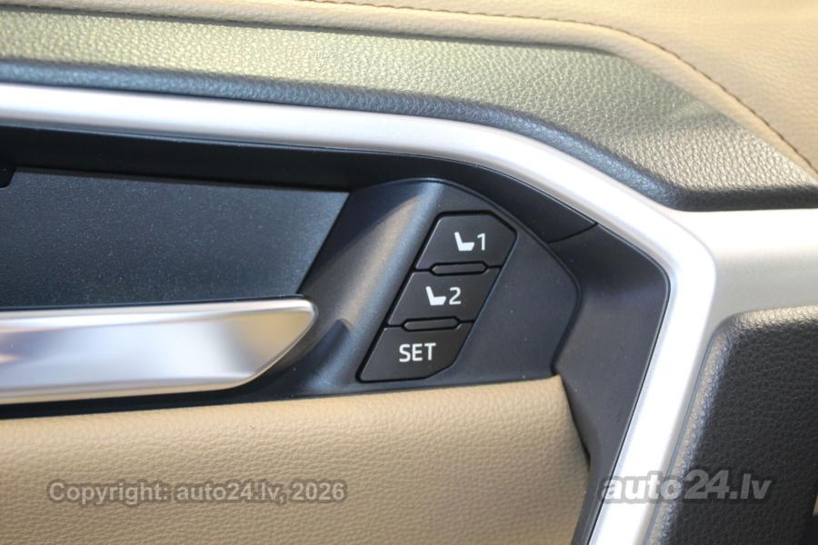 Balts Toyota RAV4 2022 Tallina, ar dzinēja tilpumu 2.50 L un nobraukumu 79 tūkst. km par 35990 €, foto 22 vietnē AUTOMOTO.COM.LV