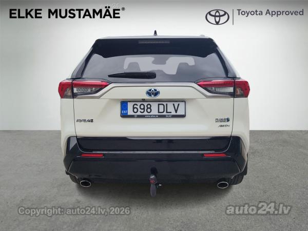 Balts Toyota RAV4 2022 Tallina, ar dzinēja tilpumu 2.49 L un nobraukumu 94 tūkst. km par 41995 €, foto 4 vietnē AUTOMOTO.COM.LV