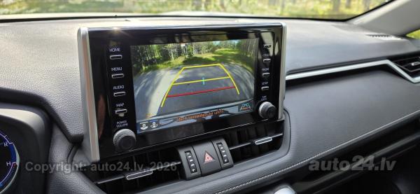 Balts Toyota RAV4 2022 Tallina, ar dzinēja tilpumu 2.50 L un nobraukumu 162 tūkst. km par 23600 €, foto 9 vietnē AUTOMOTO.COM.LV