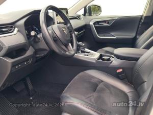 Balts Toyota RAV4 2022 Tallina, ar dzinēja tilpumu 2.49 L un nobraukumu 117 tūkst. km par 31995 €, foto 12 vietnē AUTOMOTO.COM.LV
