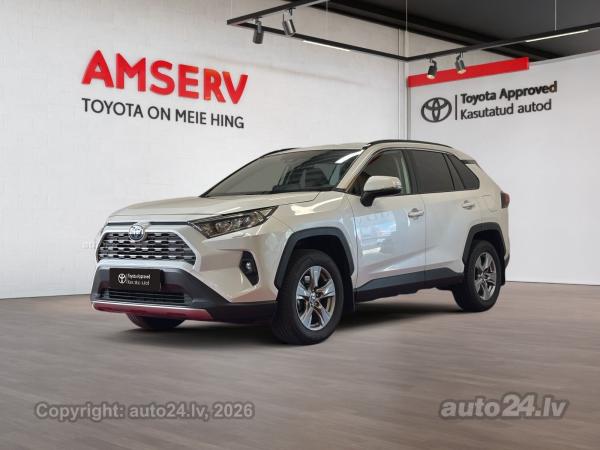 White Toyota RAV4 2023 in Tartu, with an engine capacity of 2.50 L and mileage of 141 thousand km for 26990 €, photo 1 on AUTOMOTO.COM.LV