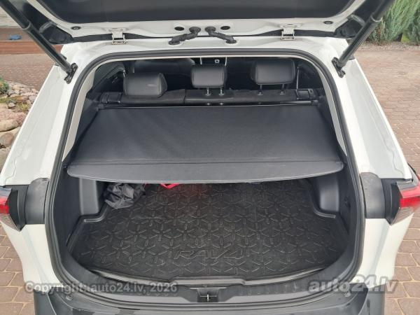 Toyota RAV4 2023 Tartu vietnÄ Balts Toyota RAV4 2023 Tartu, ar dzinÄja tilpumu 2.00 L un nobraukumu 52 tÅ«kst. km par 34999 ā¬, foto 9 vietnÄ AUTOMOTO.COM.LV