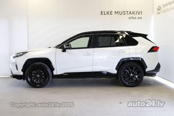 Balts Toyota RAV4 2024 Tallina, ar dzinēja tilpumu 2.49 L un nobraukumu 28 tūkst. km par 41900 €, foto 3 vietnē AUTOMOTO.COM.LV