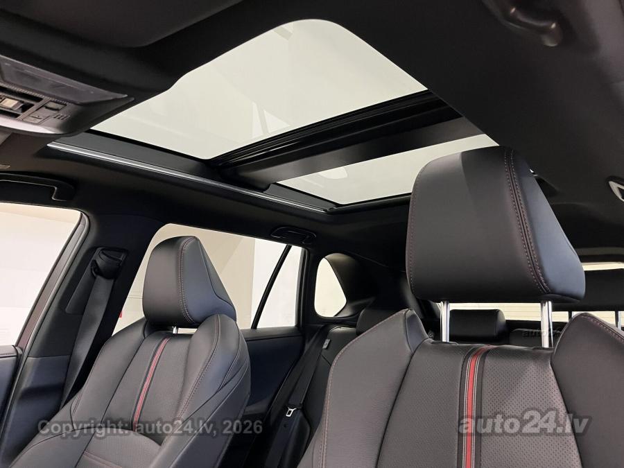 White Toyota RAV4 2024 in Rakvere, with an engine capacity of 2.49 L and mileage of 30 thousand km for 49490 €, photo 16 on AUTOMOTO.COM.LV