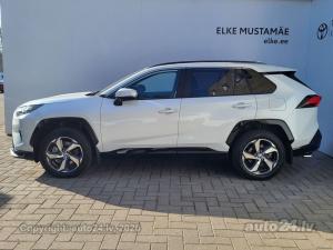 Balts Toyota RAV4 2025 Tallina, ar dzinēja tilpumu 2.49 L un nobraukumu 8 tūkst. km par 47495 €, foto 3 vietnē AUTOMOTO.COM.LV